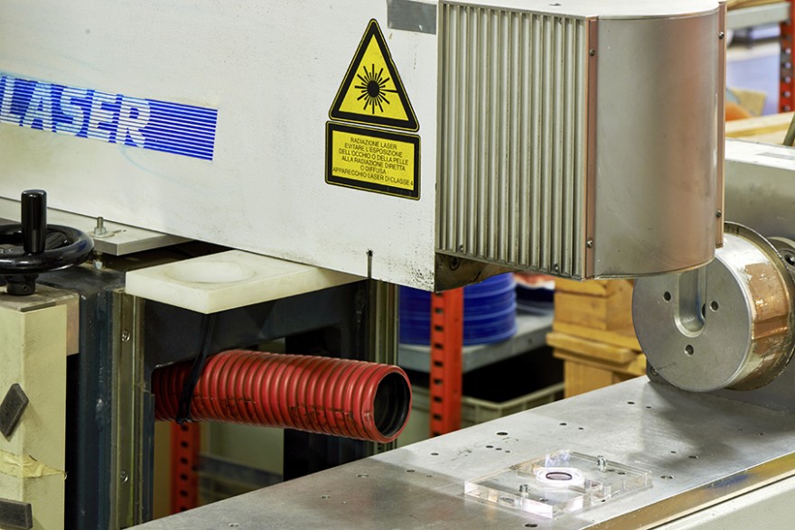 Laser engraving - Stand Art Display